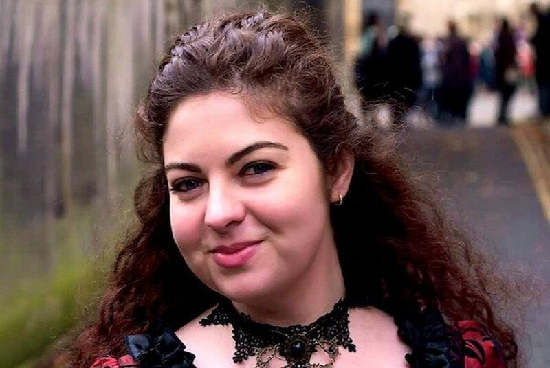 Profile: Laura Munteanu – Romani poet and activist | Travellers Times